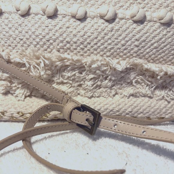 Universal Thread | Bags | Universal Thread Goods Coembroidered ...